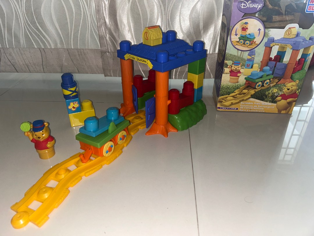 MegaBloks Winnie The Pooh Buildable Train Station, Hobbies & Toys, Toys ...