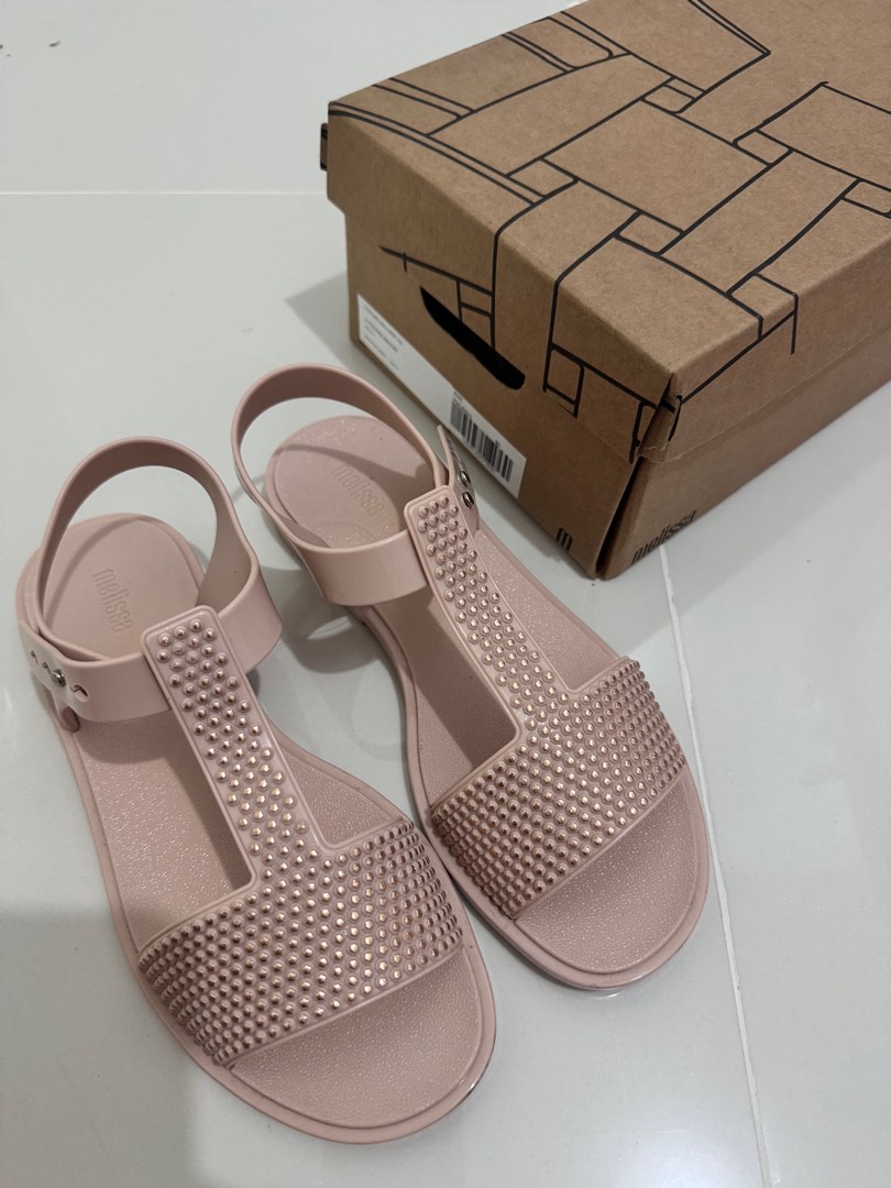 Melissa rise ad, Women's Fashion, Footwear, Flats & Sandals on Carousell