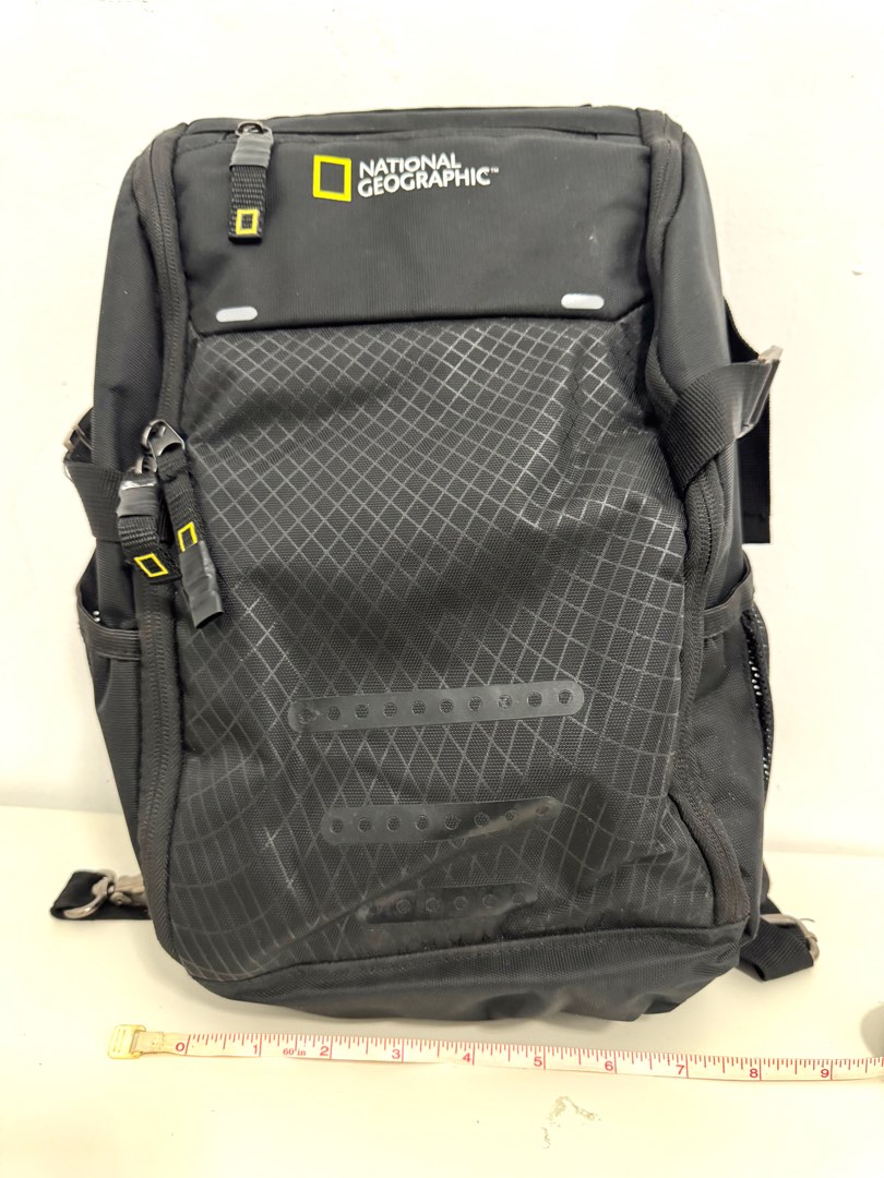 National Geographic Backpack, Men's Fashion, Bags, Backpacks on Carousell