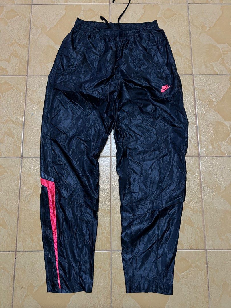 NIKE TRACK BOTTOM, Men's Fashion, Bottoms, Joggers on Carousell
