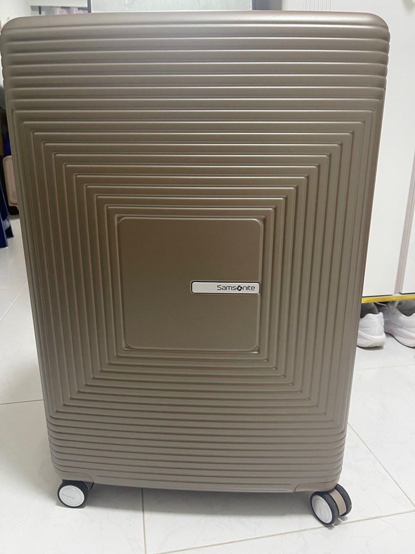 Samsonite cubuz spinner luggage 75/28 in latte, Hobbies & Toys, Travel ...