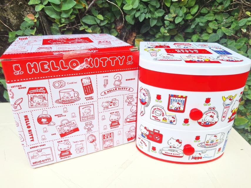 Sanrio Hello Kitty chest of drawers, Hobbies & Toys, Memorabilia ...
