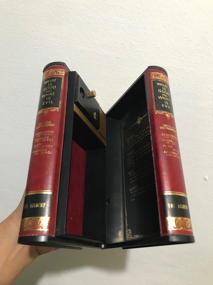 ANTIQUE LIGHTER (SECRET BOOK), Hobbies & Toys, Memorabilia ...