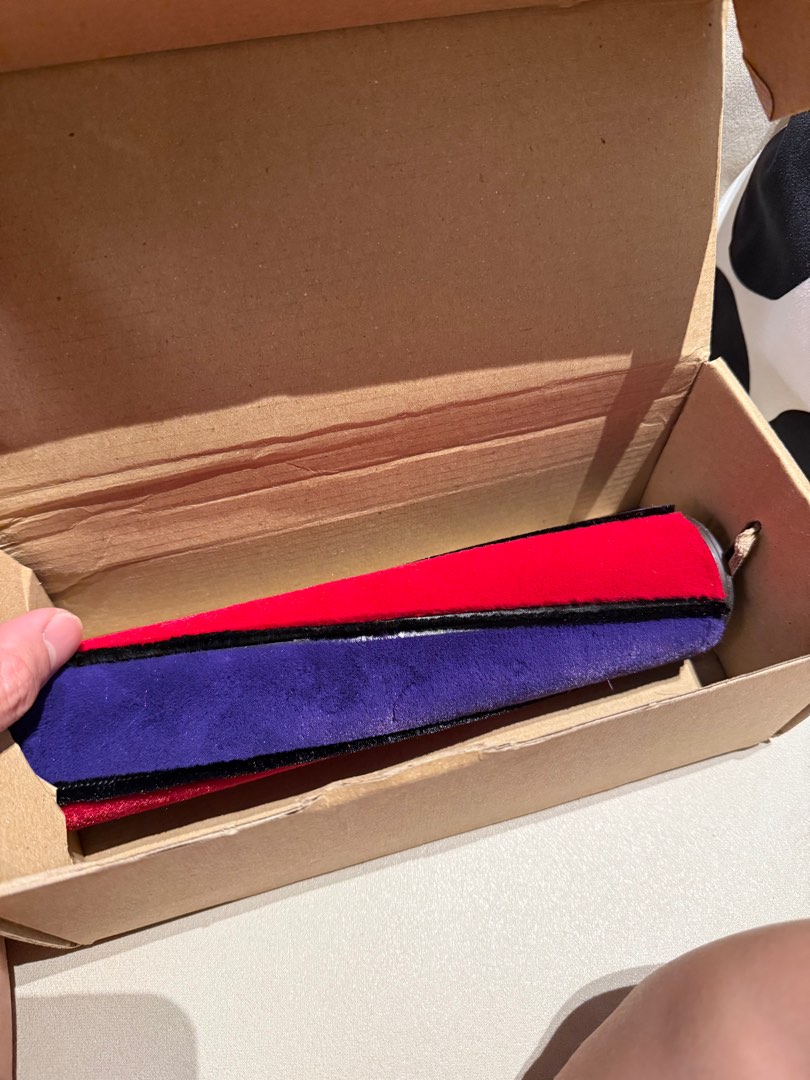 Dyson V8 Soft Roller, Furniture & Home Living, Cleaning & Homecare ...