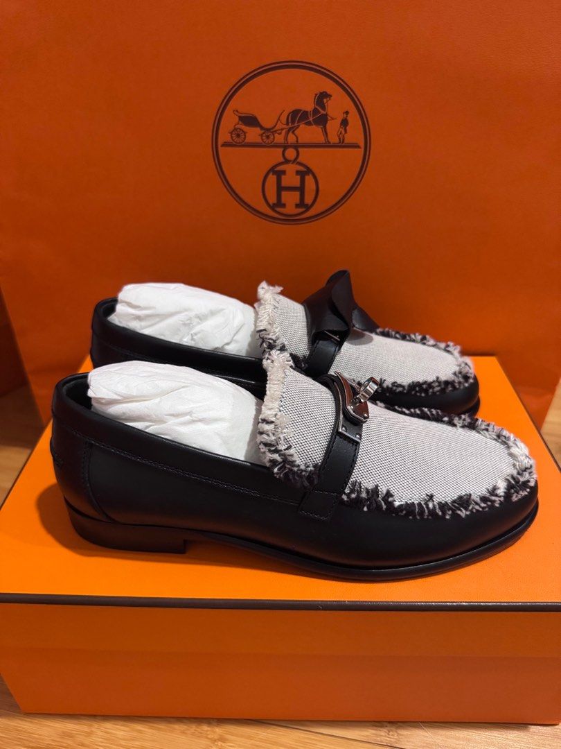 Hermes Kelly shoe, Women's Fashion, Footwear, Shoe inserts on Carousell