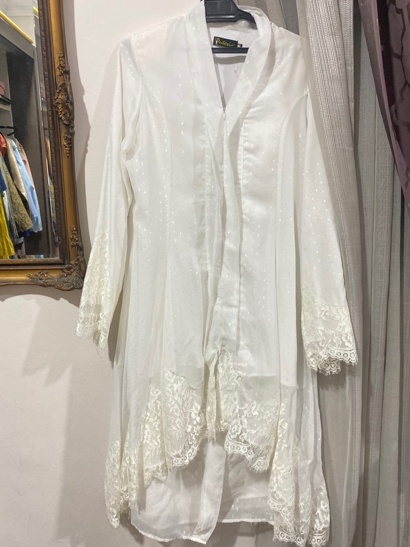 Kebaya Lace Putih Brand Puteri Collection Busana Pengantin Aeon, Women ...