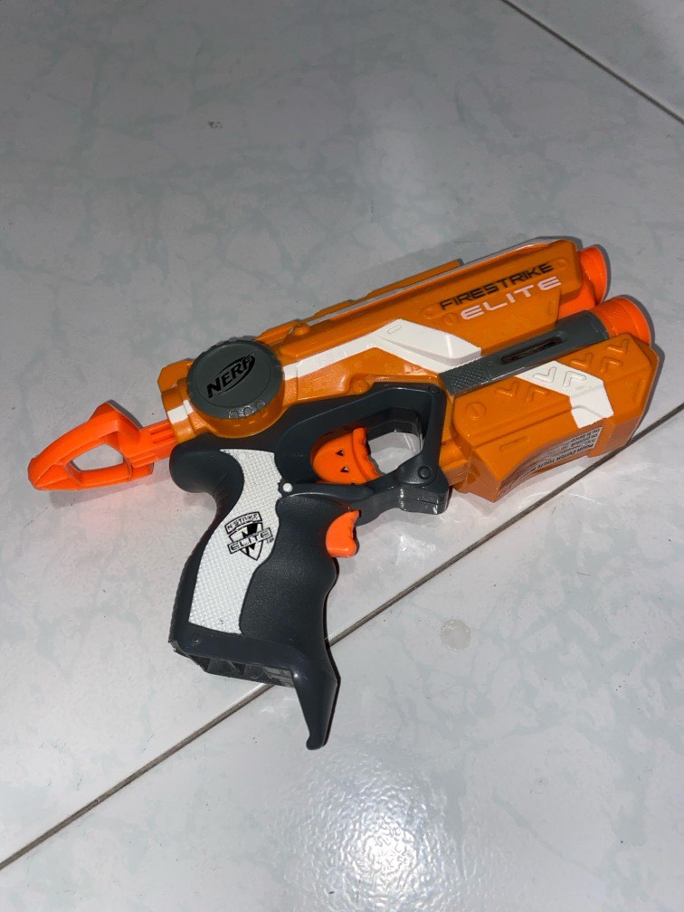 Nerf Firestrike blaster (Bottom missing but still fires), Hobbies ...