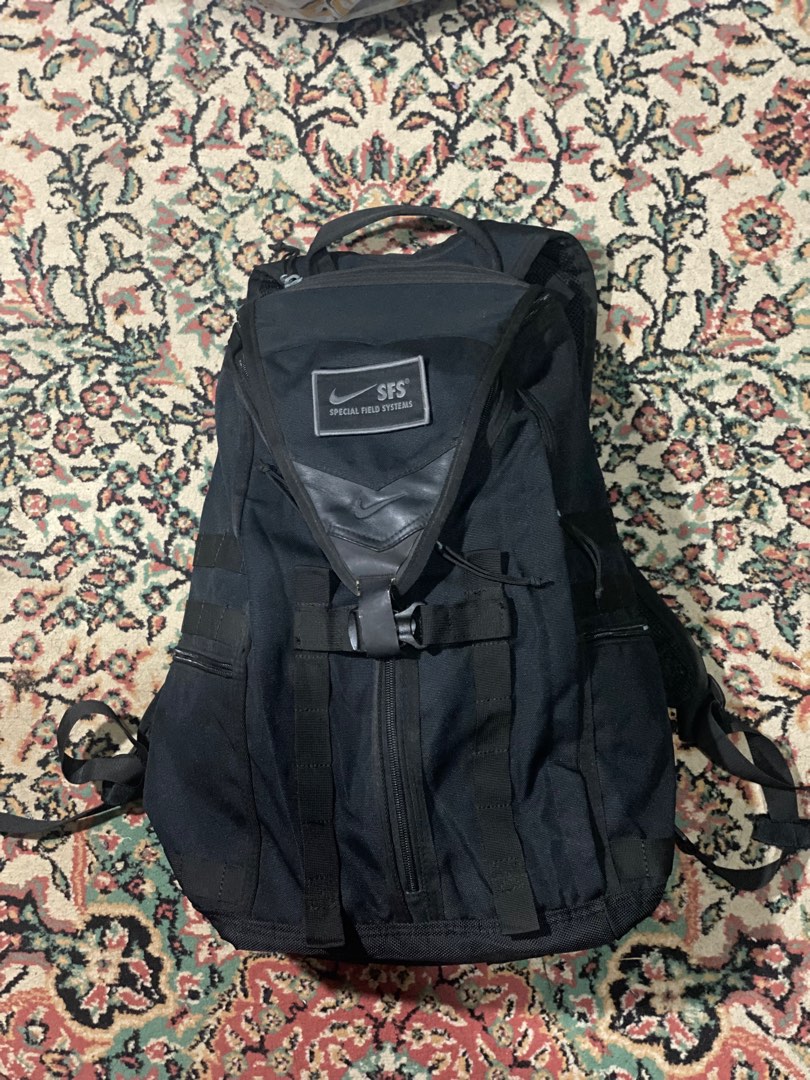 Nike SFS System, Men's Fashion, Bags, Backpacks on Carousell