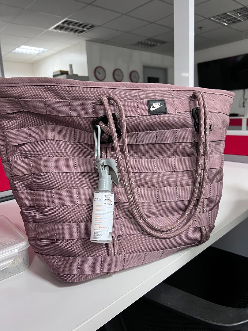 Nike Sportswear RPM Tote(26L), Women's Fashion, Bags & Wallets ...
