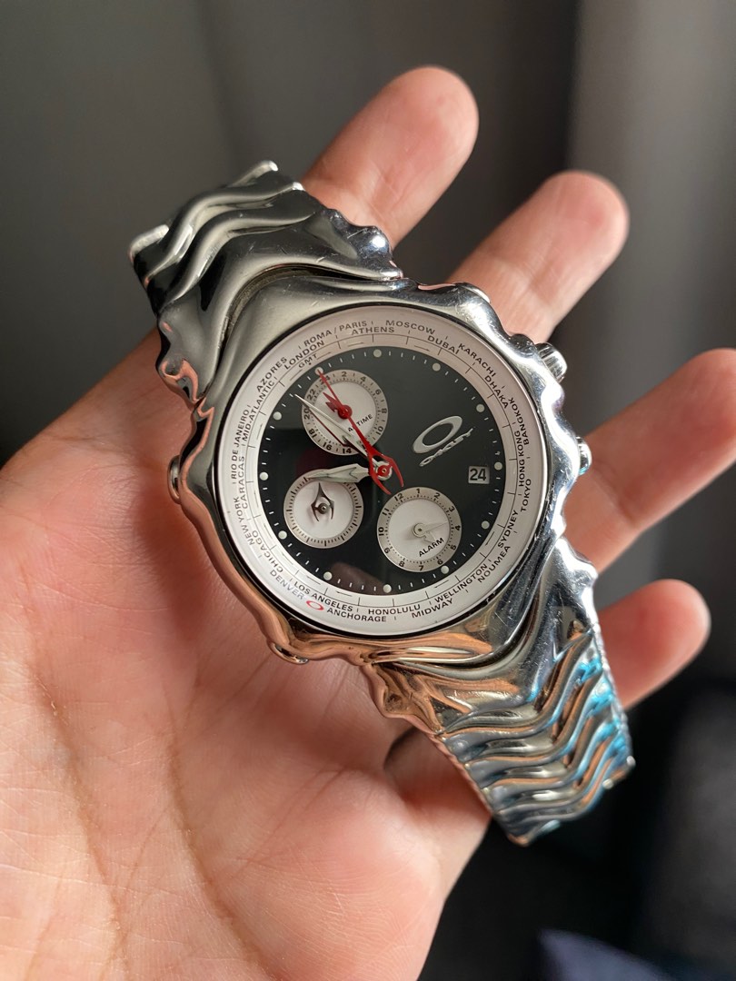 Oakley GMT watch, Luxury, Watches on Carousell
