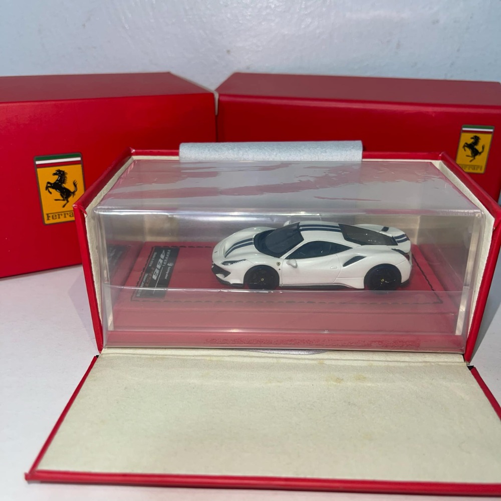 Rotating Wheel 1/64 Scale Ferrari 488 Pista Pearl White Hard Top Resin ...