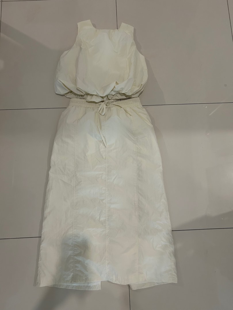 Shoploooh Cream Puff Top and Skirt Set, Women's Fashion, Dresses & Sets ...