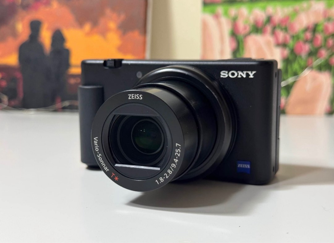 Sony XV 1 Black, Photography, Cameras on Carousell