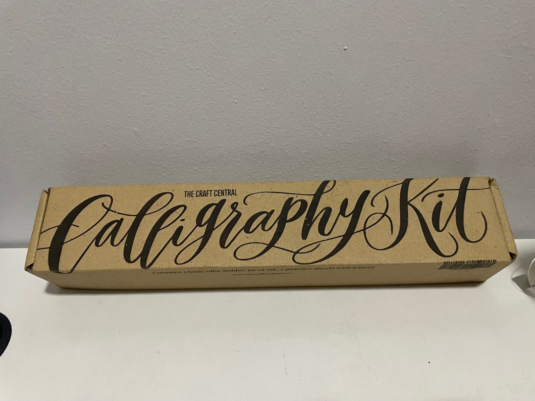 The Craft Central Calligraphy Kit w/ free Red Calligraphy Inj, Hobbies ...