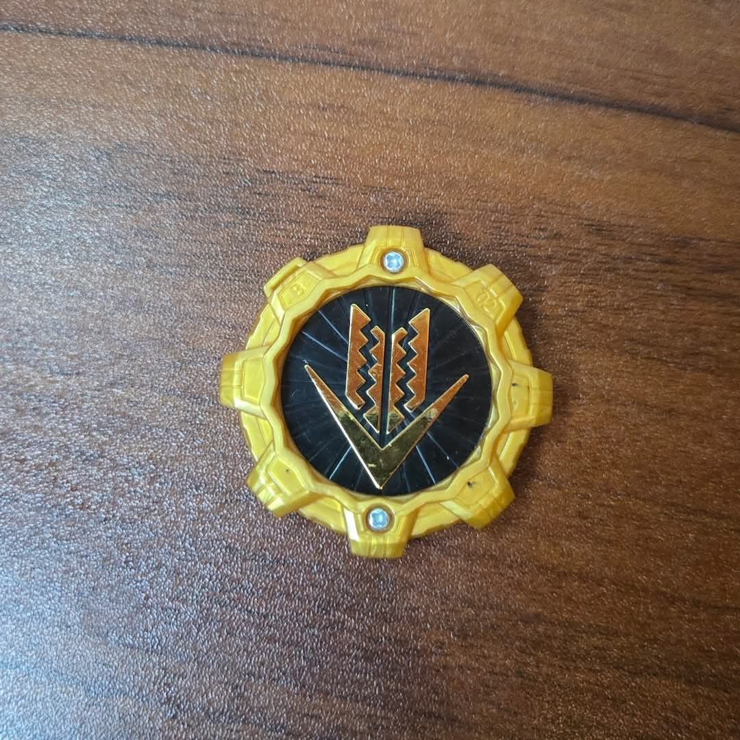 USED DX RED 16 Juran Sentai Gear Kikai Super Sentai Zenkaiger Power ...