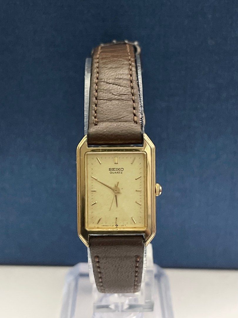 Vintage Seiko Tank Watch, Women's Fashion, Watches & Accessories, Watches on Carousell