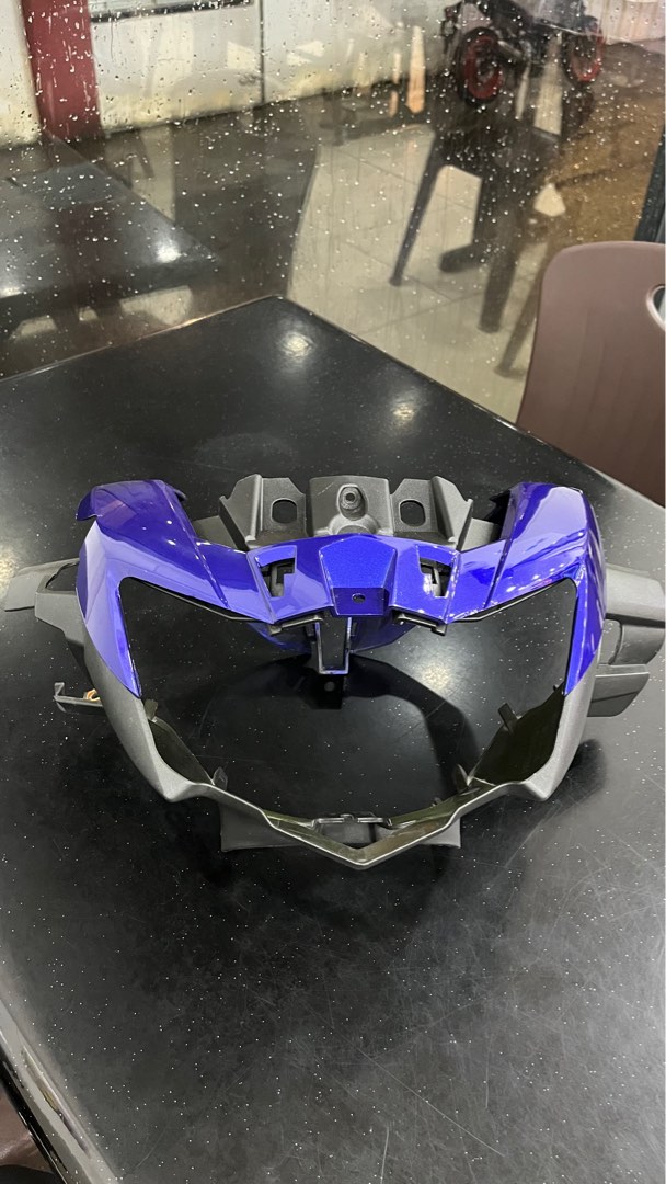 Yamaha Y15 V2 Head Cover & Inner (Front), Motorbikes on Carousell