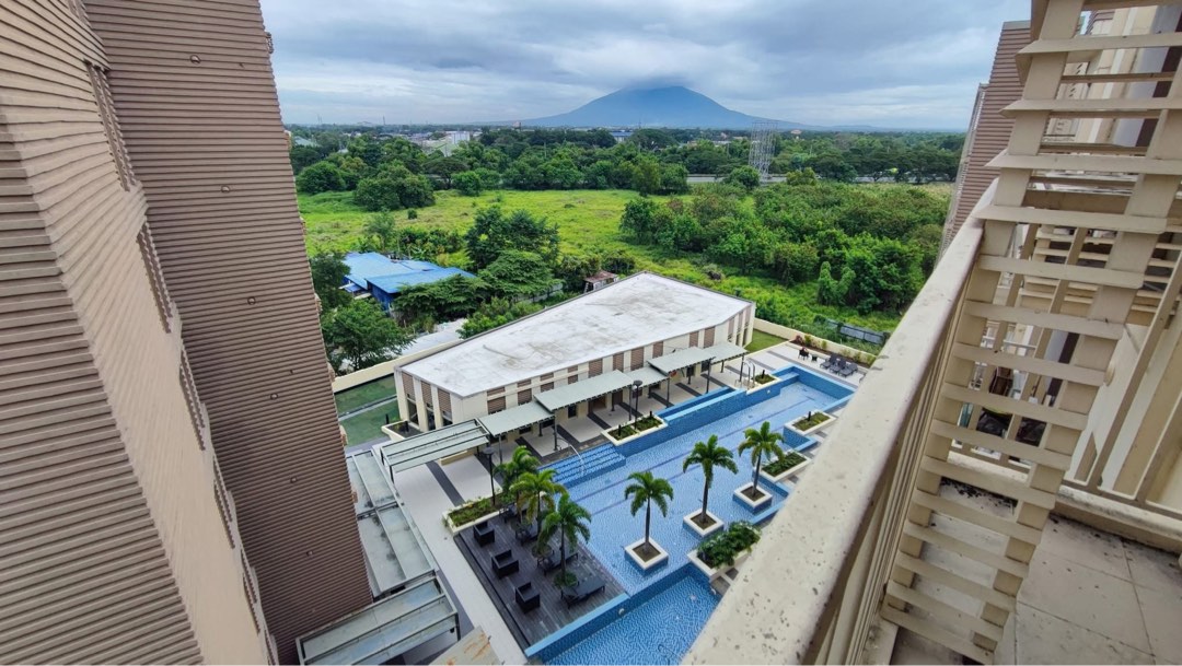 1BR Condo with Parking at Marquee Residences, Property, For Sale ...