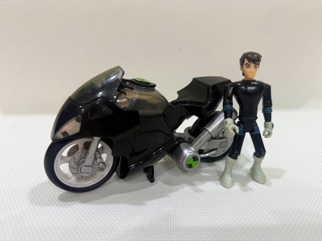 Ben10 motorbike with ben, Hobbies & Toys, Toys & Games on Carousell
