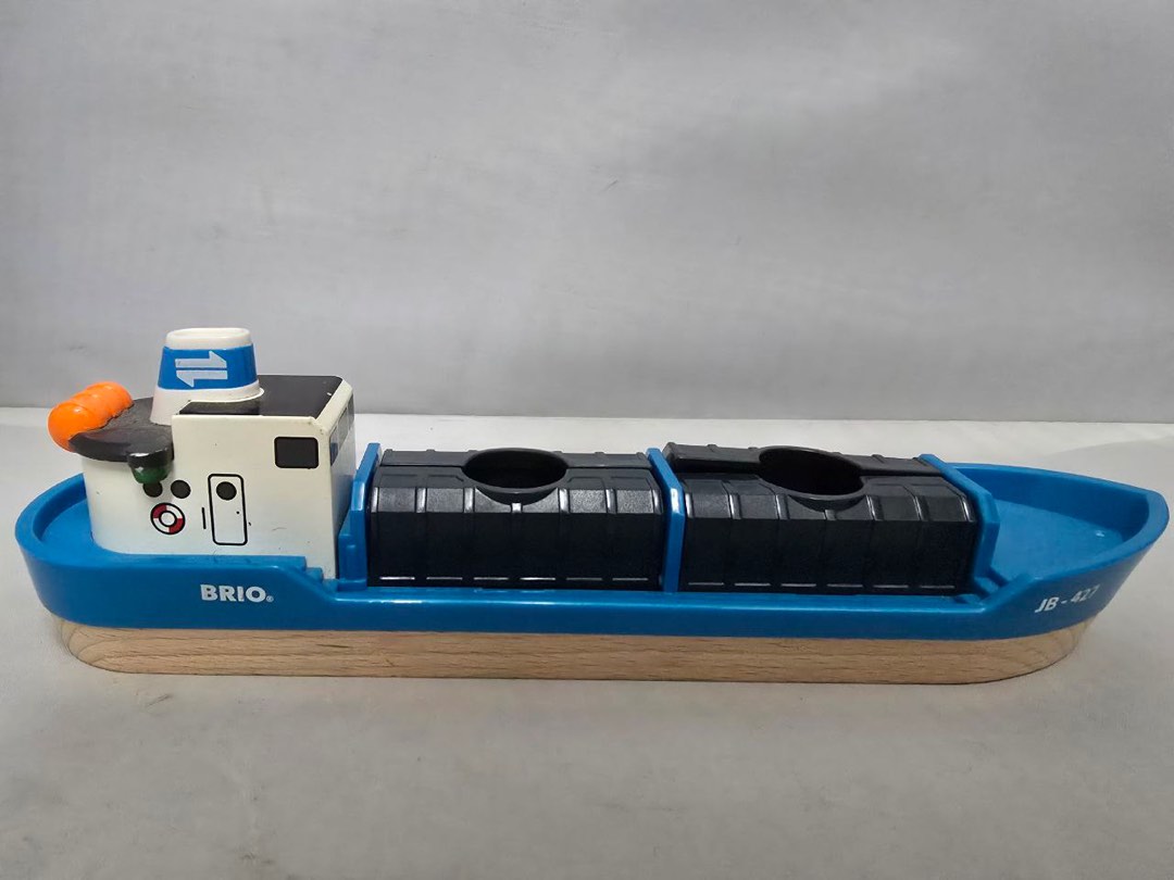 Brio cargo freight ship, Hobbies & Toys, Toys & Games on Carousell