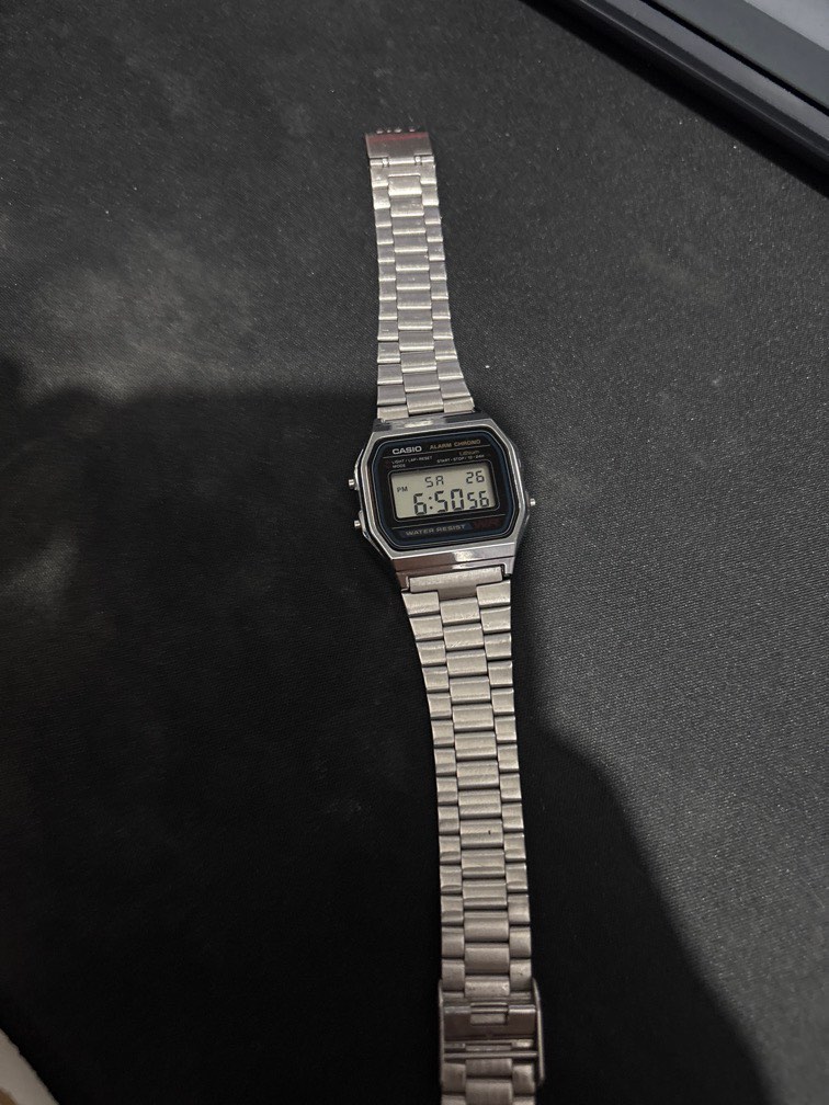 Casio A158W, 名牌, 手錶 - Carousell
