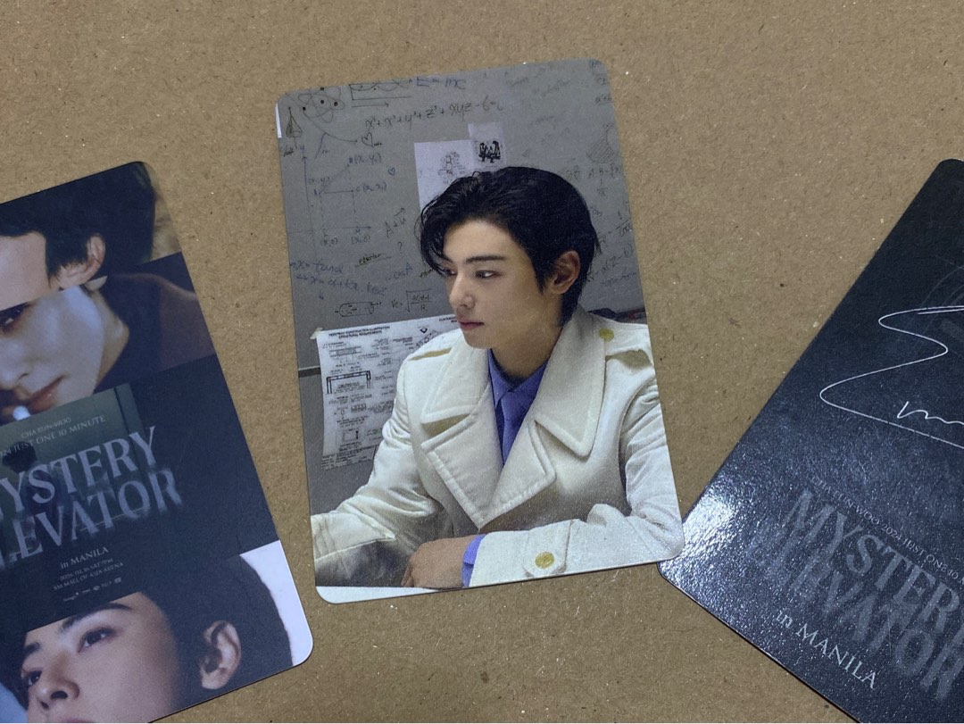 Cha Eun-Woo concert photocards, Hobbies & Toys, Memorabilia ...