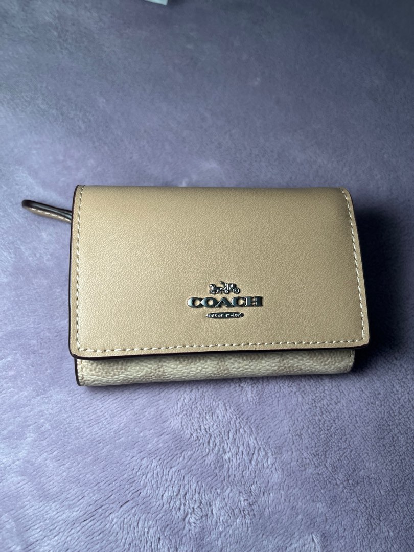 Coach Micro Wallet Sand Taupe, Luxury, Bags & Wallets on Carousell