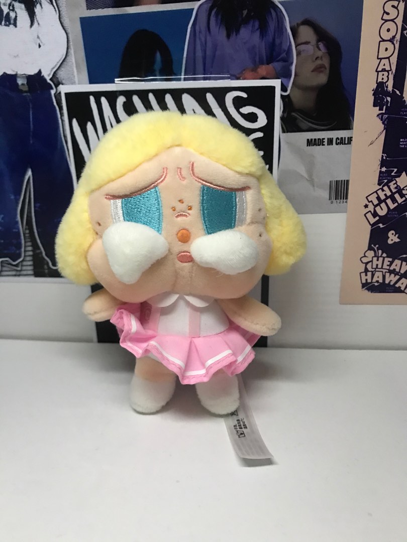 Crybaby Sunset Concert original popmart, Toys & Collectibles, Mainan di ...