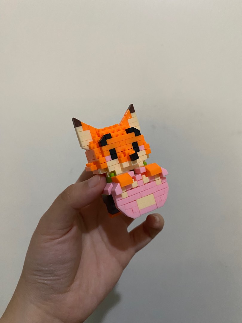 Lego Disney Zootopia (Fox Nick Wilde), Toys & Collectibles, Mainan di ...