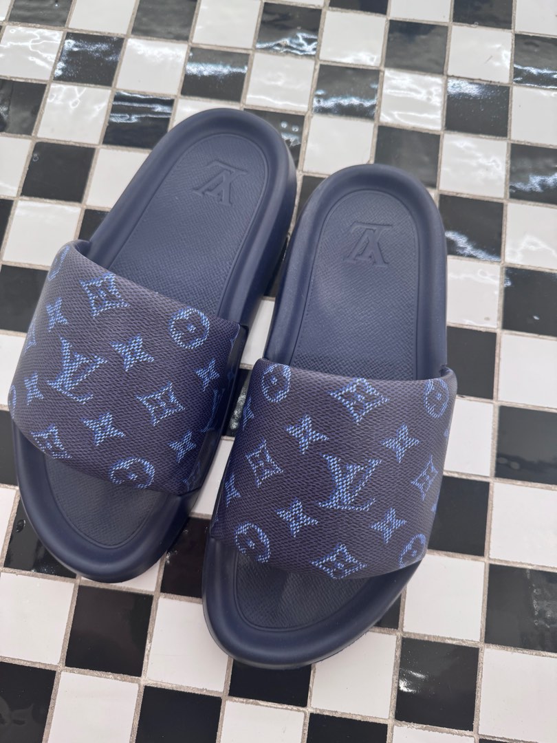Louis Vuitton Slide, Men's Fashion, Footwear, Slippers & Slides on ...
