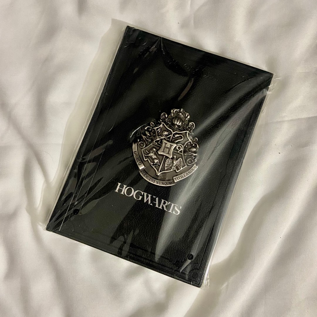 READY STOCK // MINISO X HARRY POTTER • Notebook Hogwarts [RARE ITEM ...