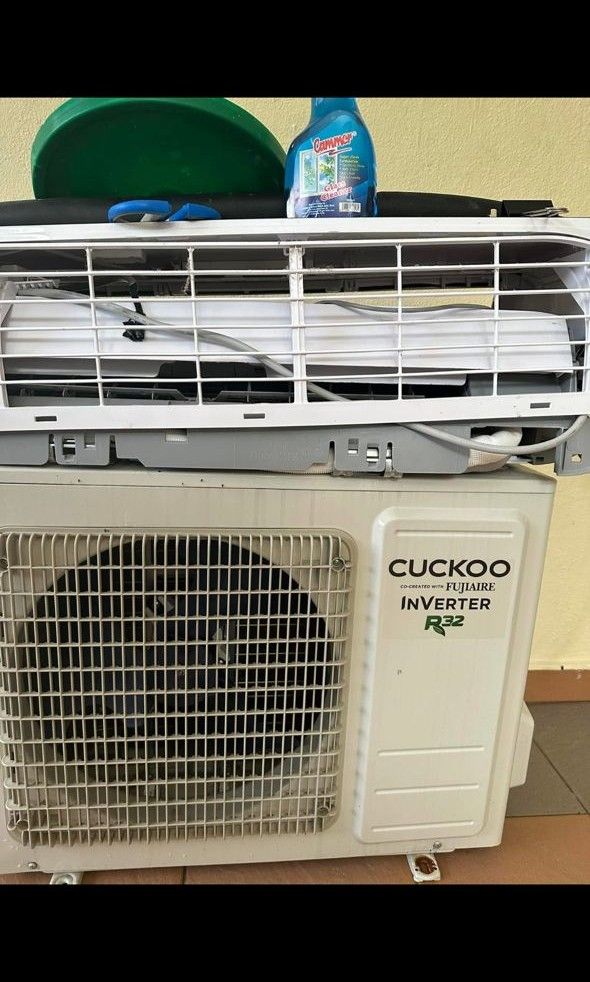 Aircond imverter 2.0 horsepower, TV & Home Appliances, Air Conditioners ...