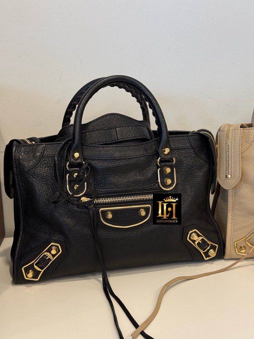 Balenciaga City S 30cm black, Women's Fashion, Bags & Wallets, Cross-body Bags on Carousell