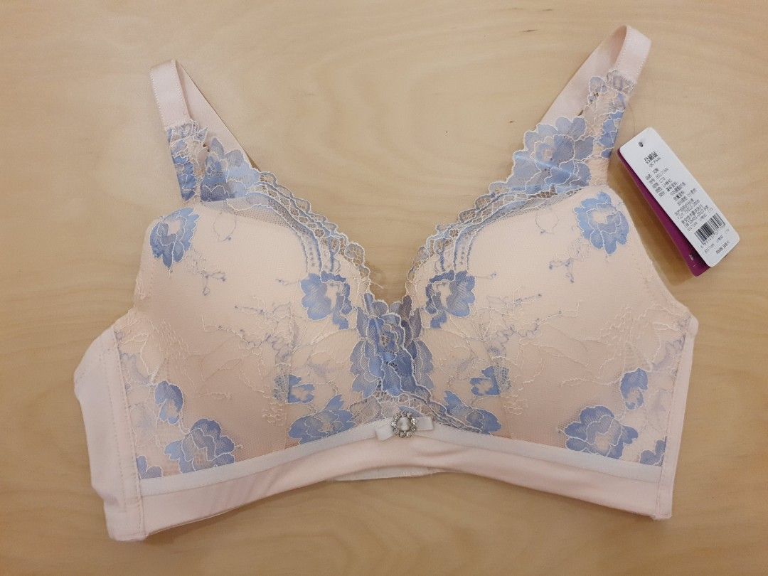 [C3] Set of 3 Bras 70C / 32C (Combo), Women's Fashion, New ...