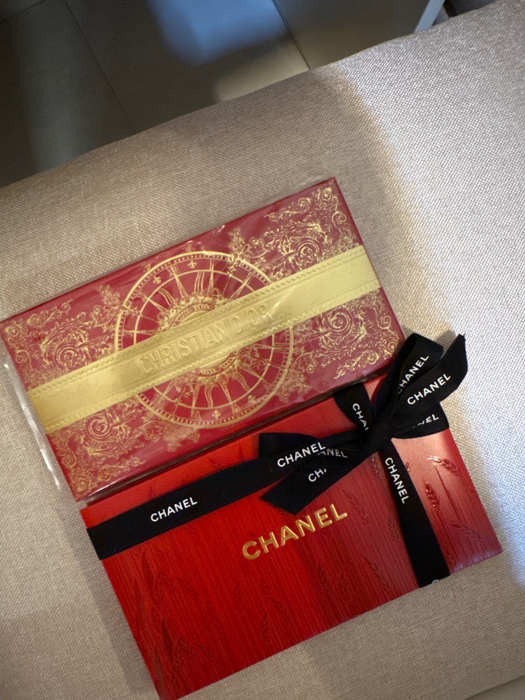 Chanel/Dior Red Packet 2025, Hobbies & Toys, Stationery & Craft ...