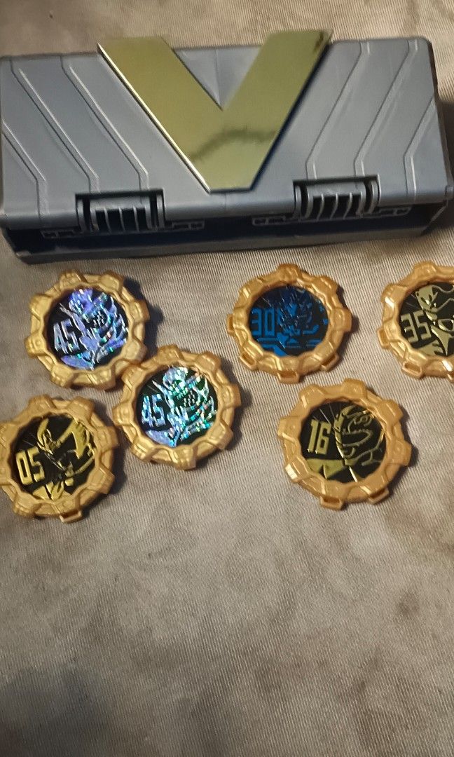 DX gaertling and belt buckle kikai Sentai zenkaiger, Hobbies & Toys ...