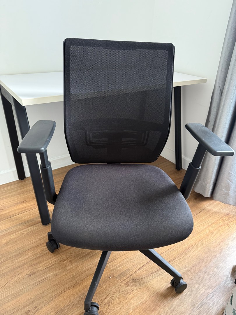 Haworth Aloha Easy Ergonomic Office Chair, Furniture & Home Living ...