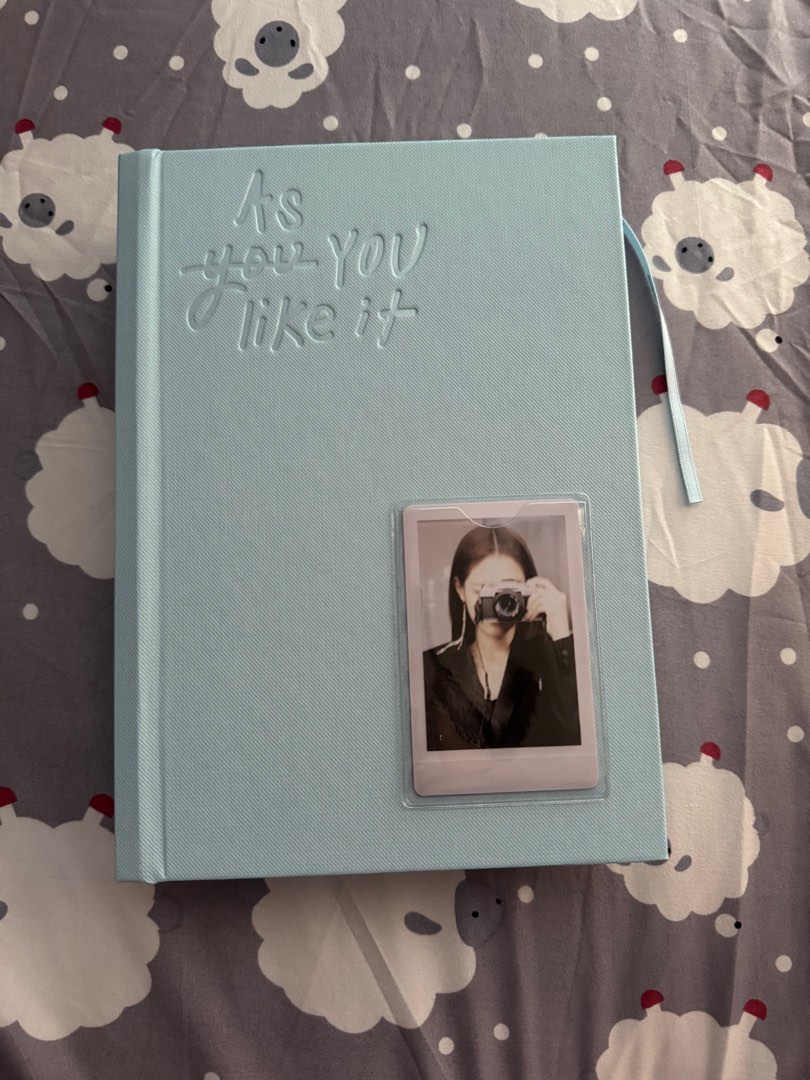 Jennie Fan Club Membership Kit Weverse, Hobbies & Toys, Memorabilia ...