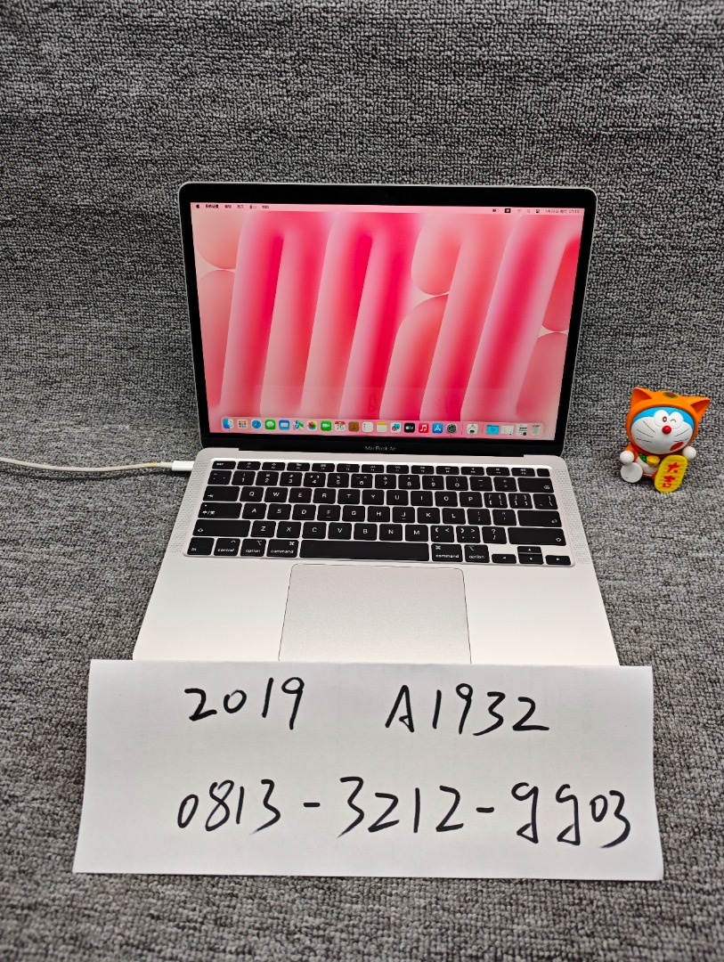 Macbook Air 2019 RAM 8GB SSD 256GB Model A1932, Elektronik, Komputer ...