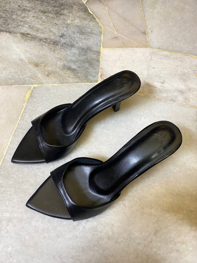 MariMari Pixie heels, Women's Fashion, Footwear, Heels on Carousell