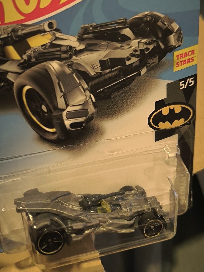 New Justice League Batmobile Batman DC Grey Track Stars Hot Wheels ...