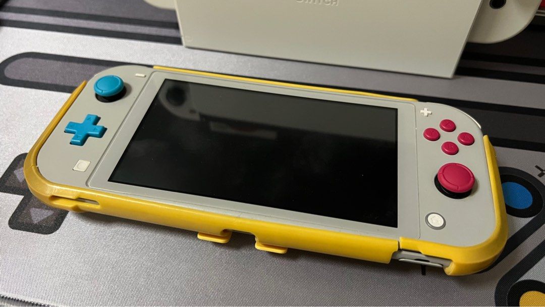 Nintendo switch lite zacian and zamazenta edition (Please Read ...