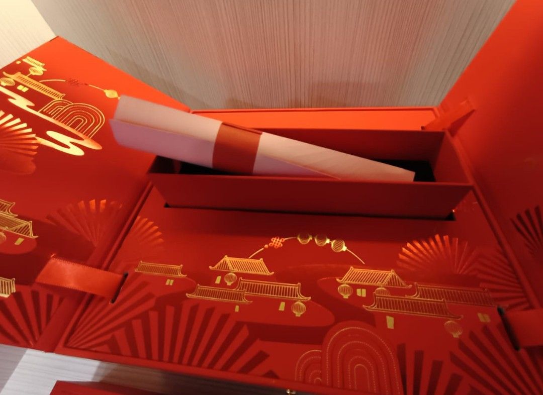 [Rare & Limited] Elegant CNY Lunar New Year Keepsake Jewel Box with ...