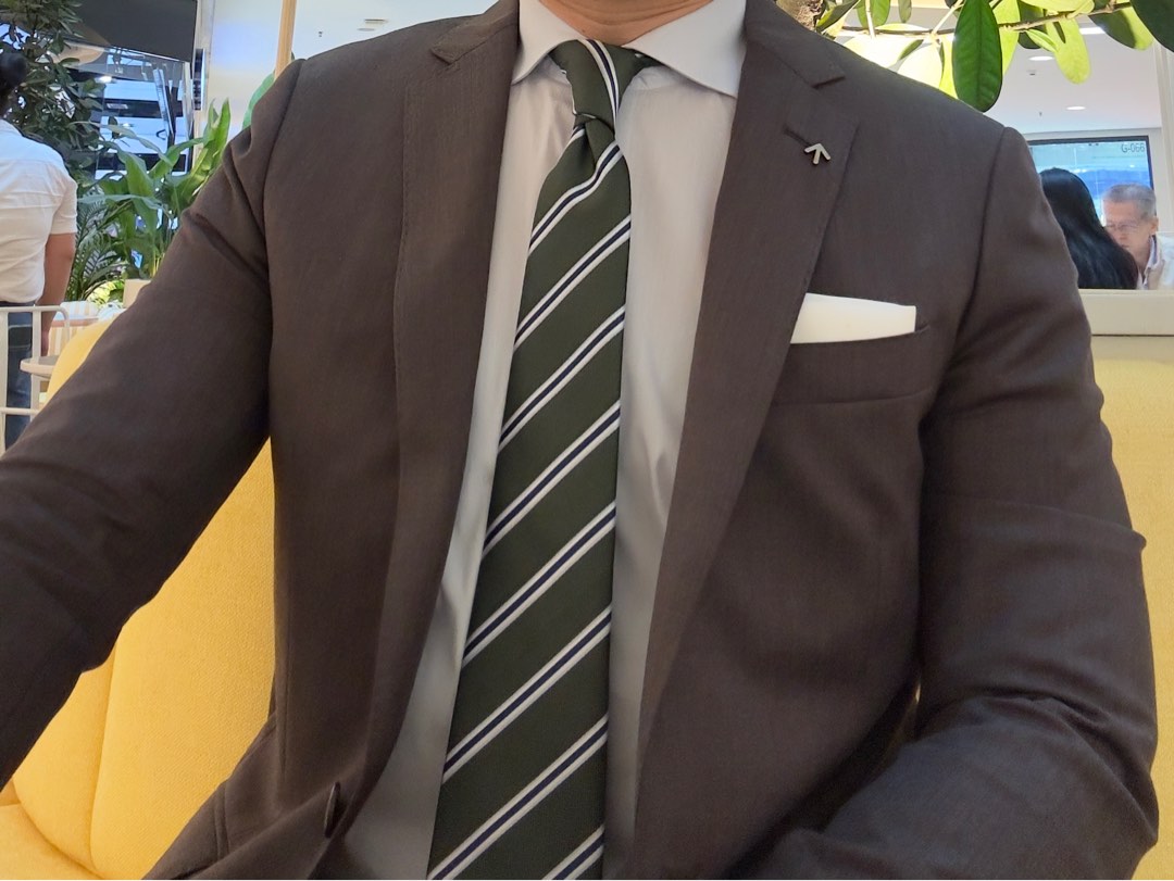 Sacoor One brown suit, Men's Fashion, Coats, Jackets and Outerwear on ...