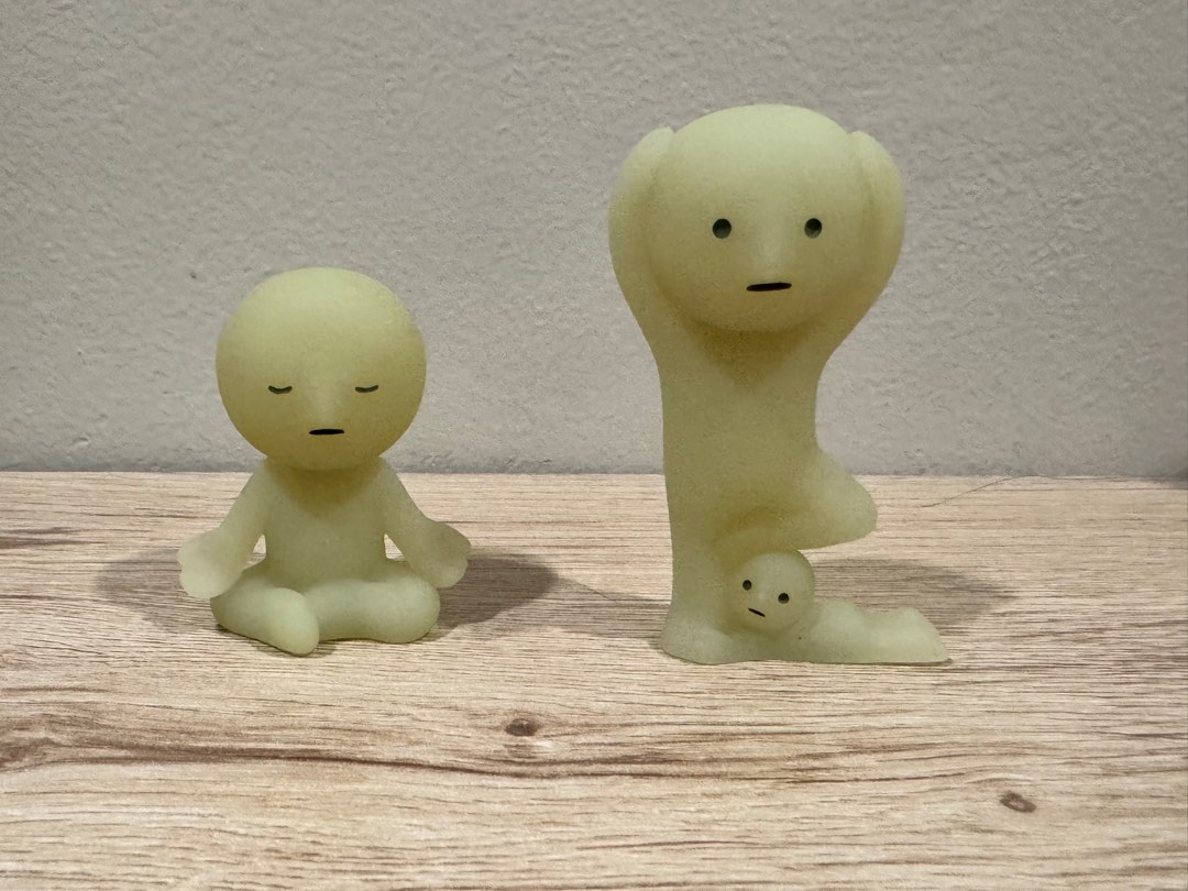 SMISKI YOGA SERIES - Lotus and Tree Pose, Hobbies & Toys, Toys & Games ...