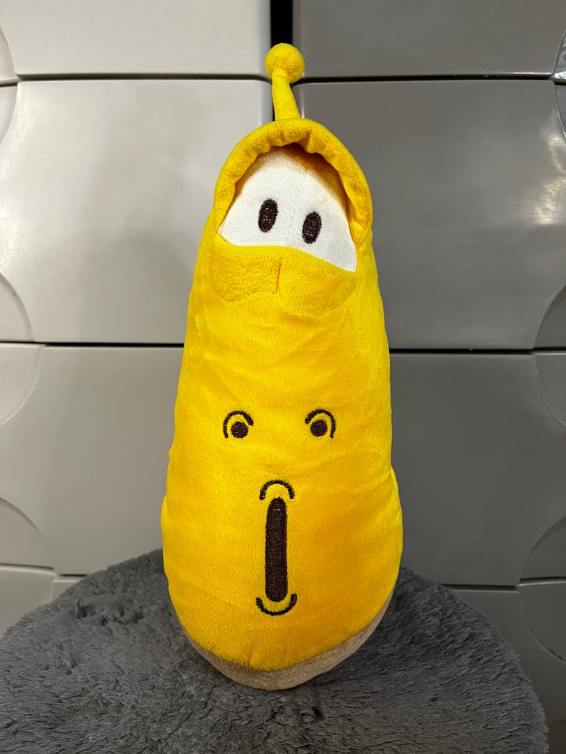 South Korean Animated Series: Larva Worm Yellow Biggie Plush/Stufftoy ...
