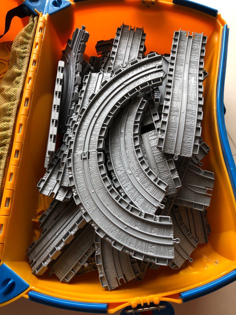 Thomas the train tracks, Hobbies & Toys, Toys & Games on Carousell