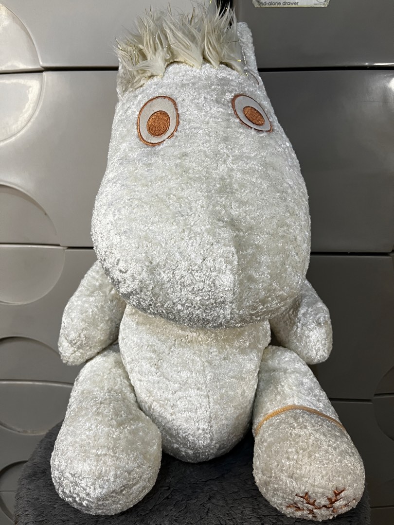 Tove Jansson Moomin Series: Rare Banpresto Moomin White Hippo Mummi ...