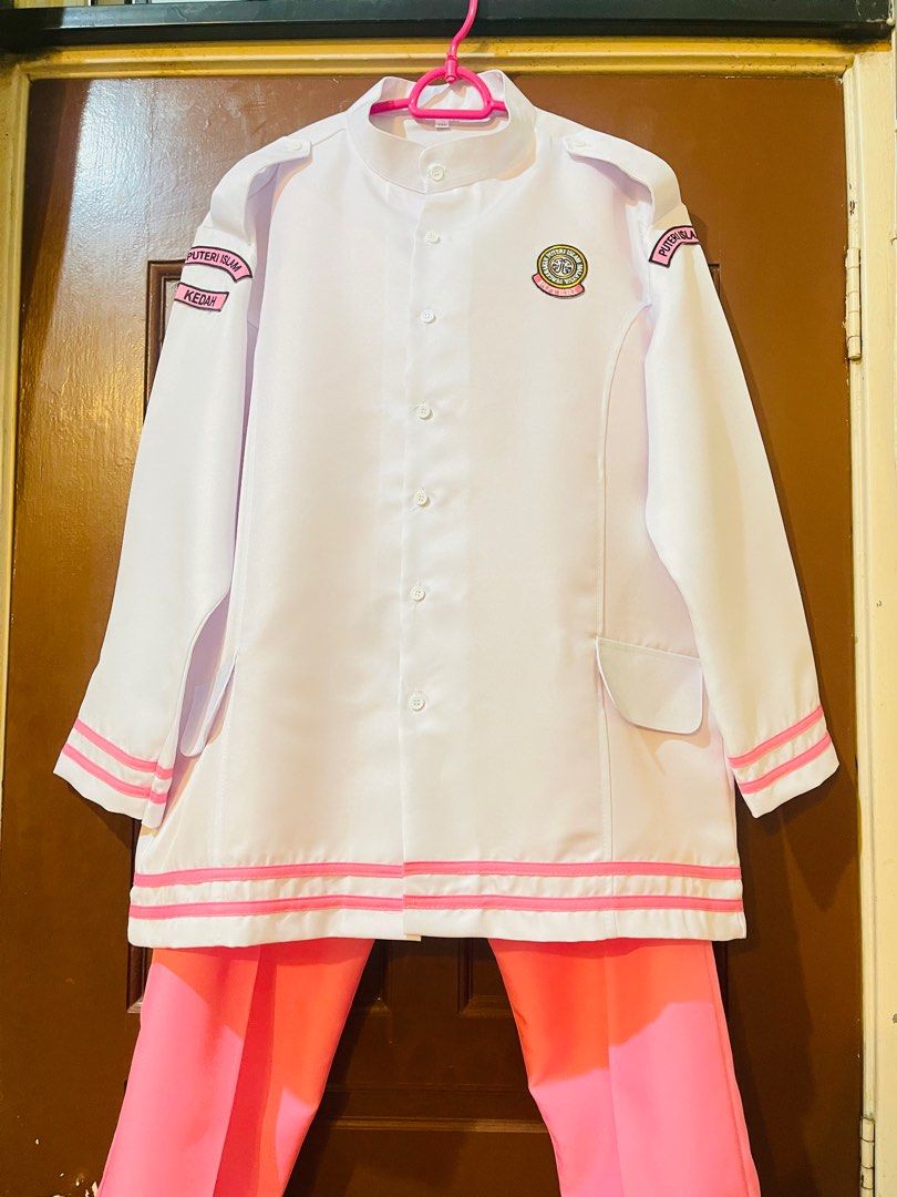 Uniform Puteri Islam, Hobbies & Toys, Stationery & Craft, Stationery ...