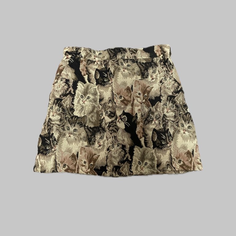 Vintage Cat Mini Skirt, Women's Fashion, Bottoms, Skirts on Carousell